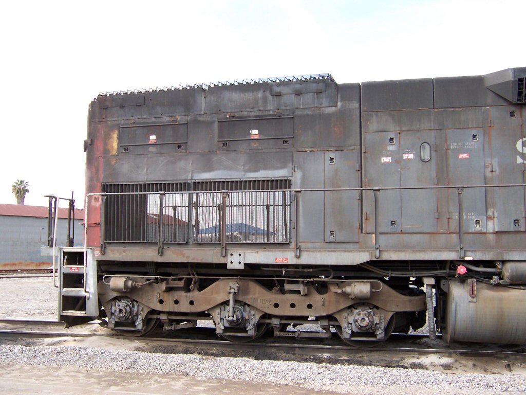 SP 8283 side rear detail